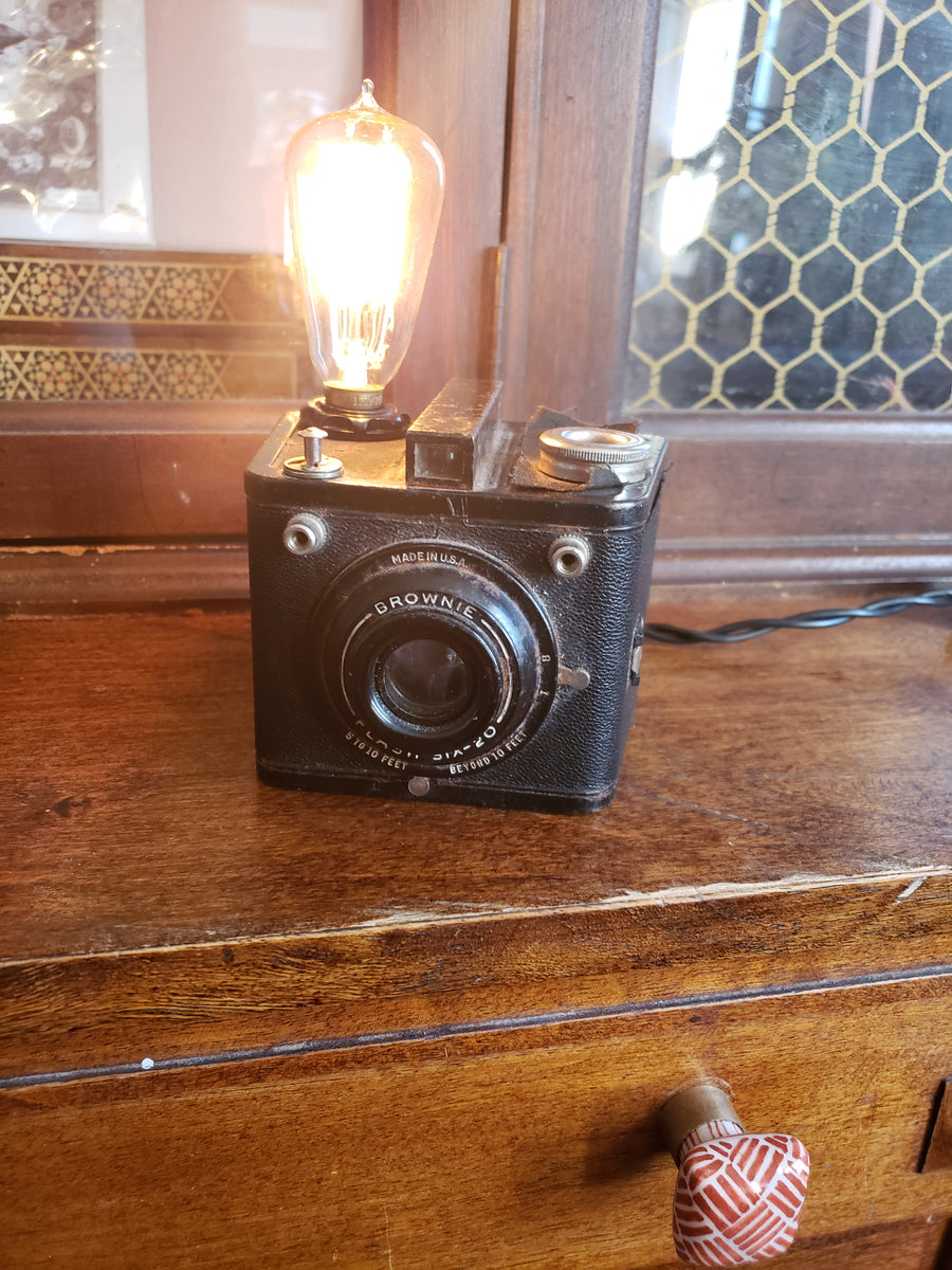 Kodak Brownie "FLASH SIX-20" camera lamp – Romantika Lamps & Home Decor